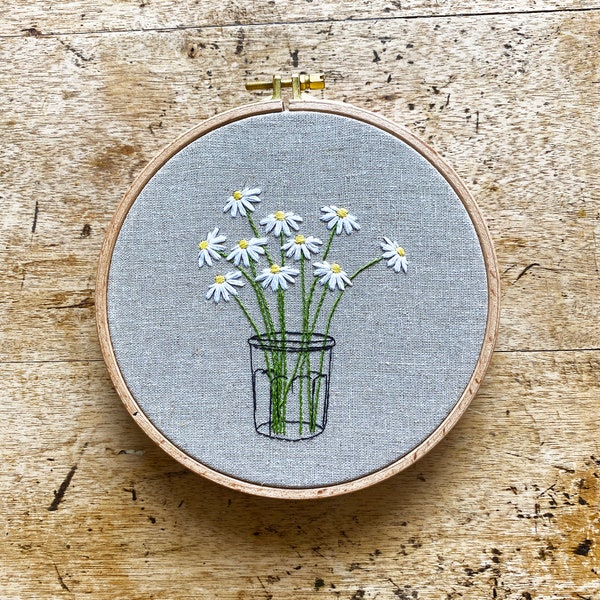 Daisy Embroidery Kit - Etsy