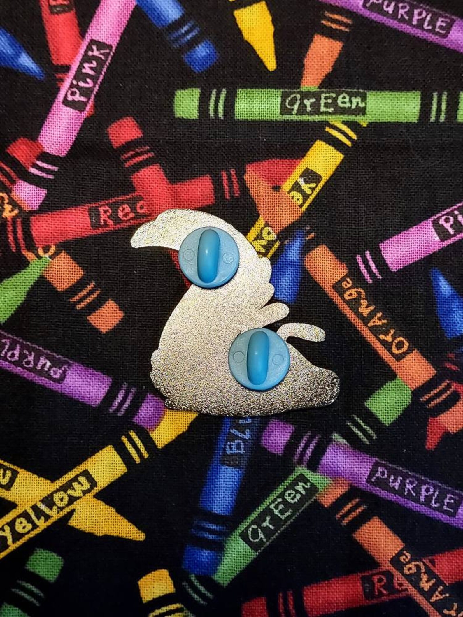 Inch the Squirmle Enamel Pin || Worm on a String Pin - Etsy