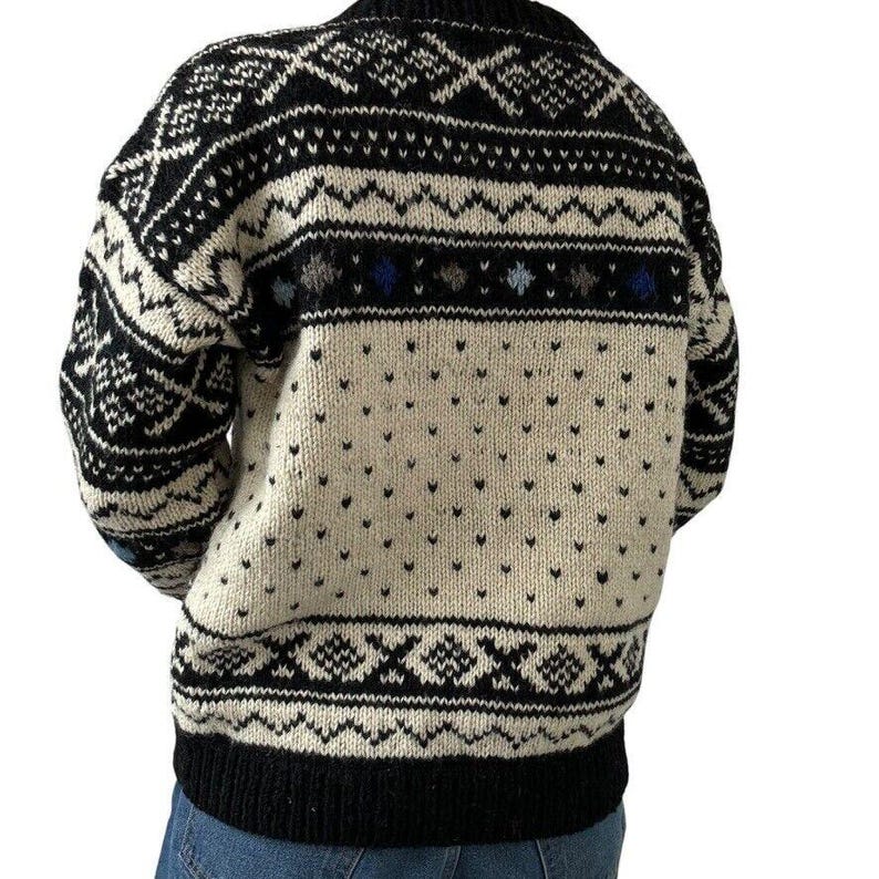 Vintage Womens Hand Knit Ecuadorian Fair Isle Chunky Wool Oversized ...