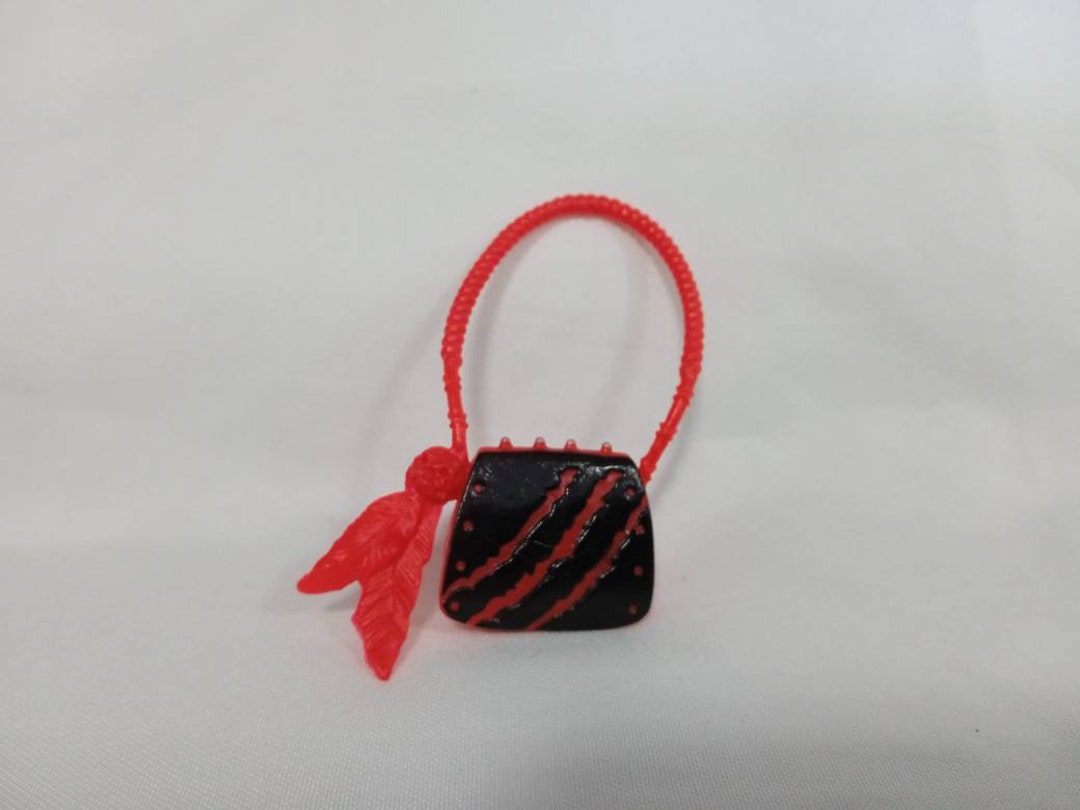 Monster High - Toralei Stripes's Hand Bag - Mattel Collectible Doll ...