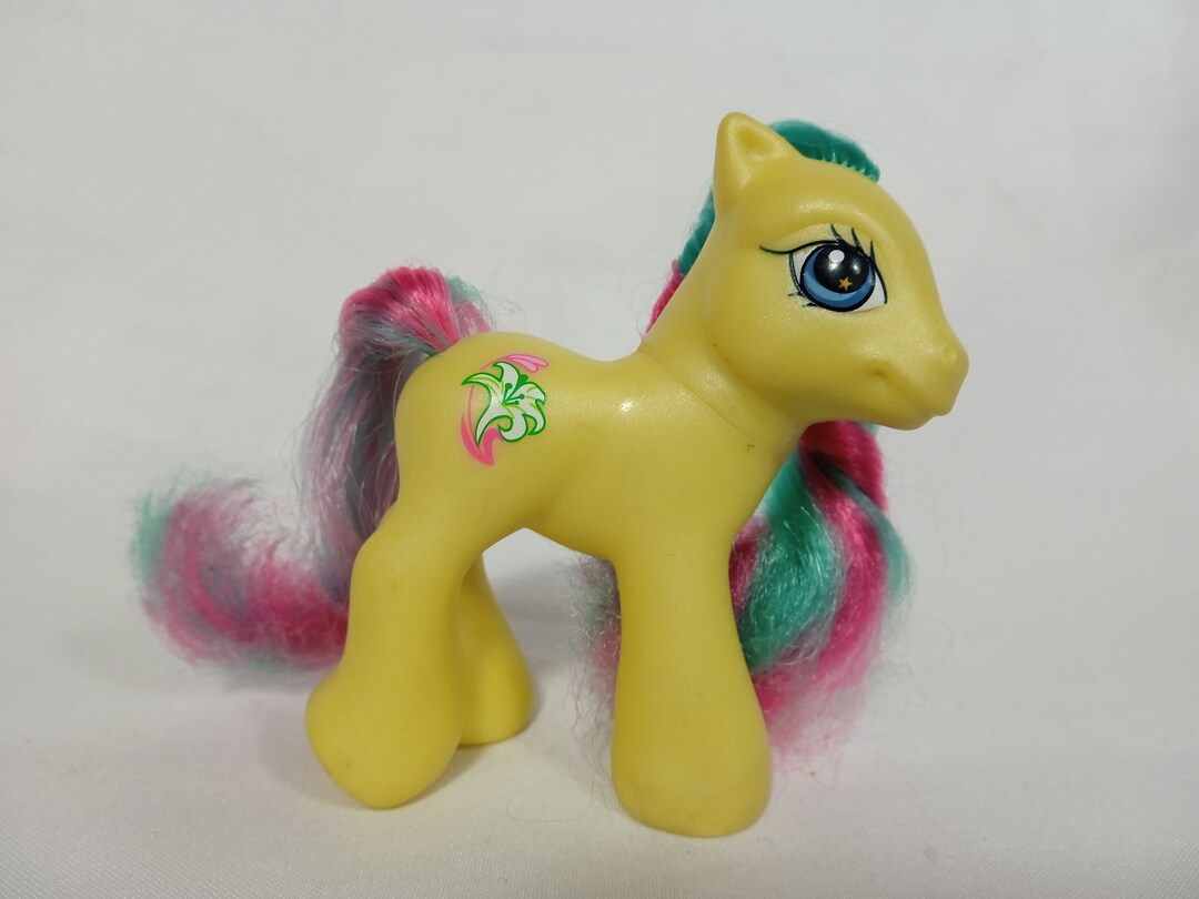 My Little Pony Vintage G3 Ponies Avon Exclusive Baby Pony "tea Lily ...