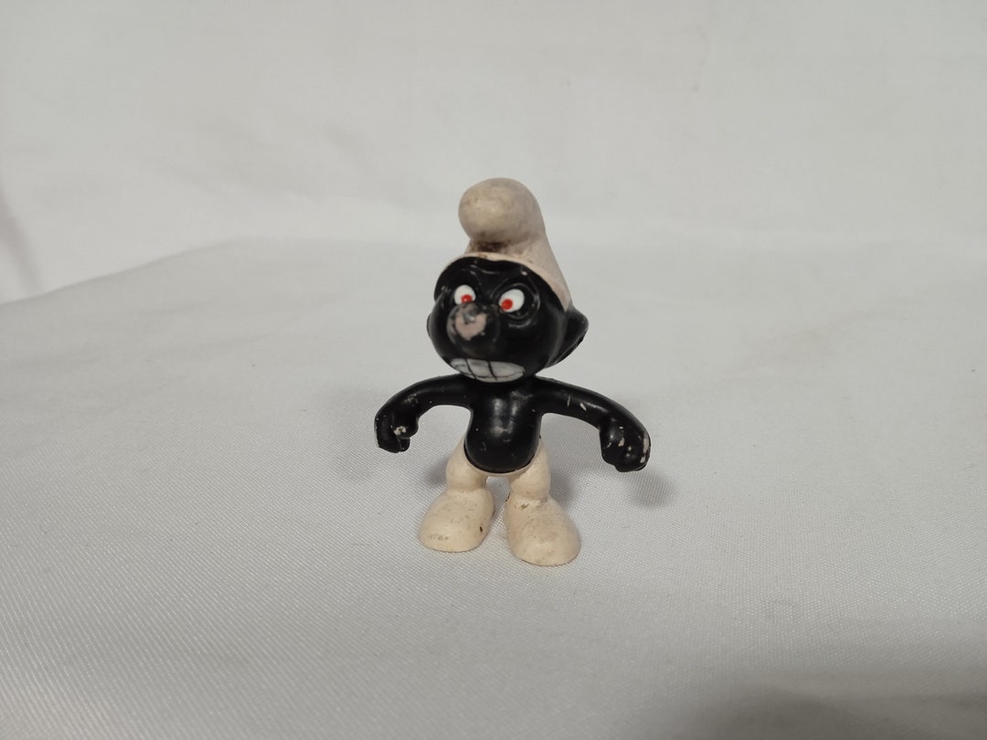 Smurfs Smurfs Peyo 20007 Angry Zombie Smurf Figurine Type Schleich 80's ...