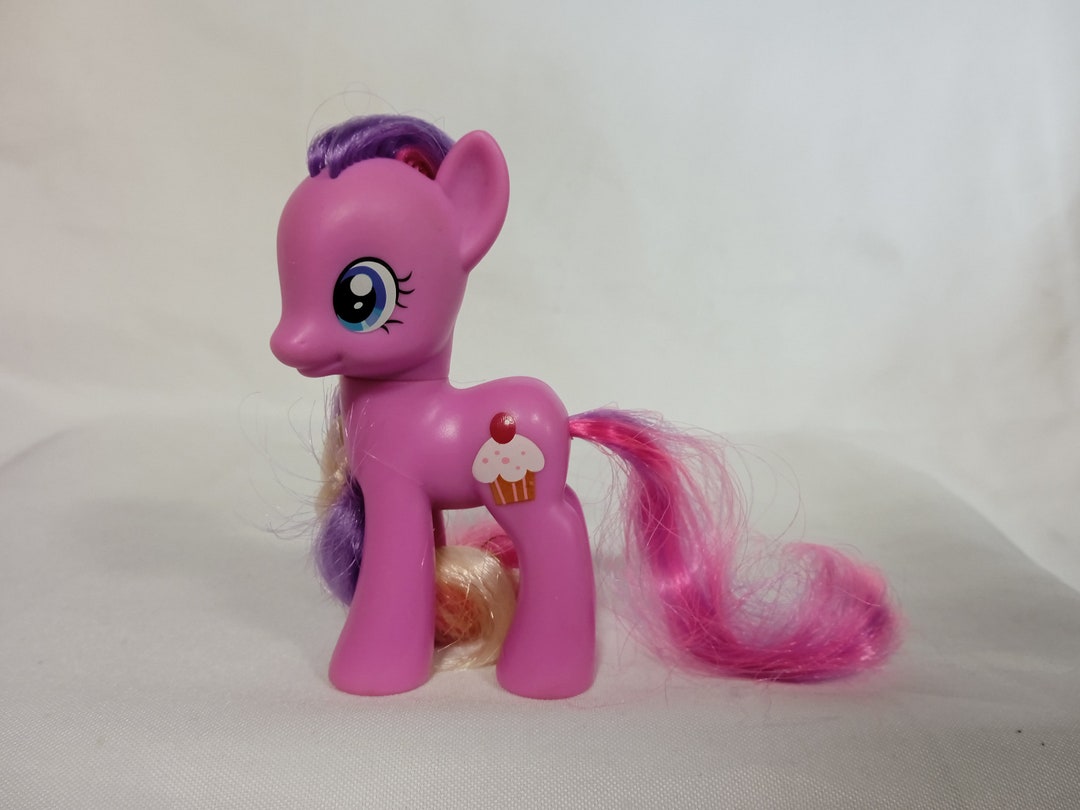 My Little Pony G4 Friendship is Magic "cupcake" MLP FIM Retro Baby Toy ...