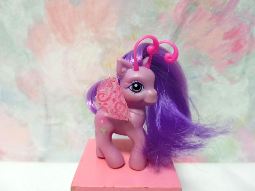 My Little Pony Vintage G3 Crystal Princess Breezies Tiddly Wink Hasbro ...