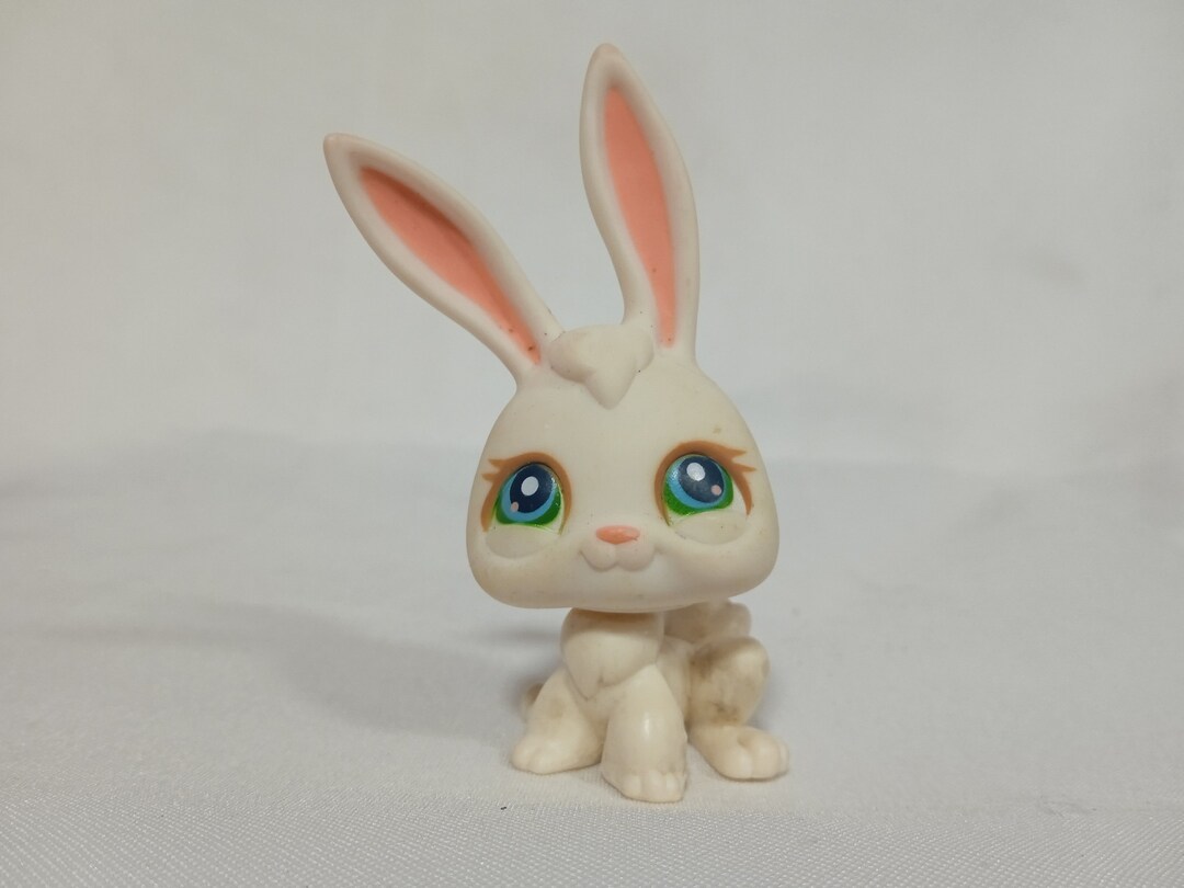 Littlest Petshop Hasbro Figure 3 Rabbit Collectible Retro Toy Littlest ...
