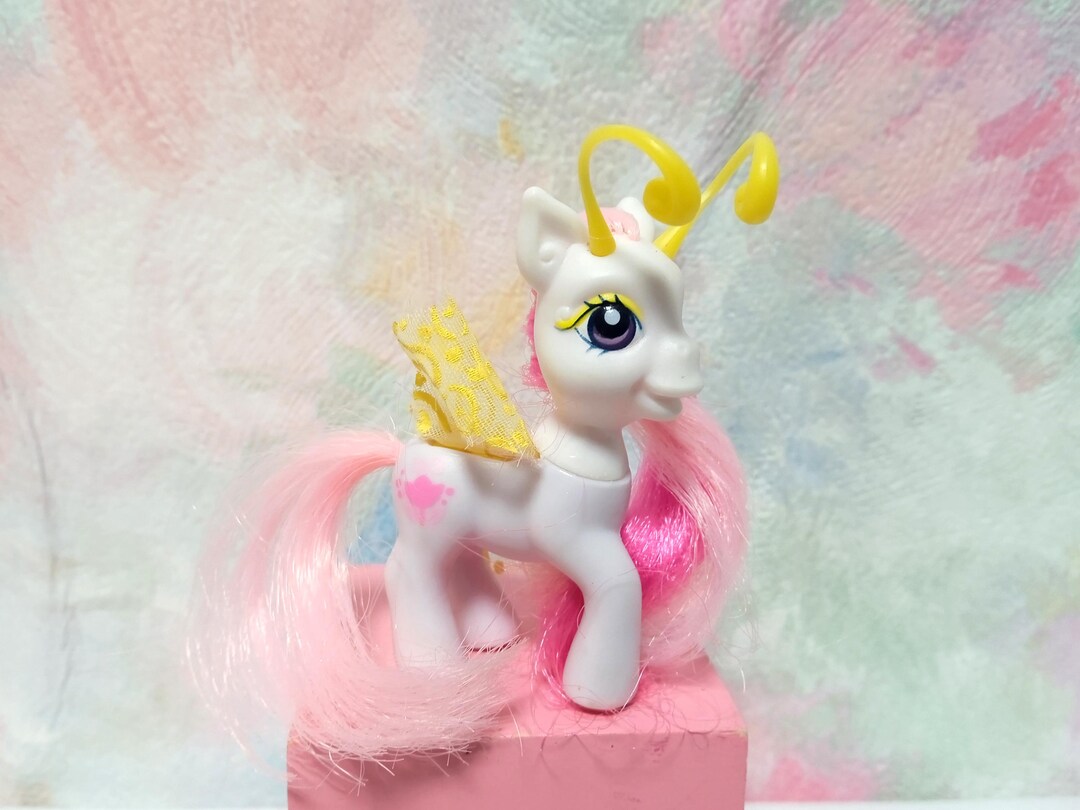 My Little Pony Vintage G3 Crystal Princess Breezies Parade Fluffaluff ...