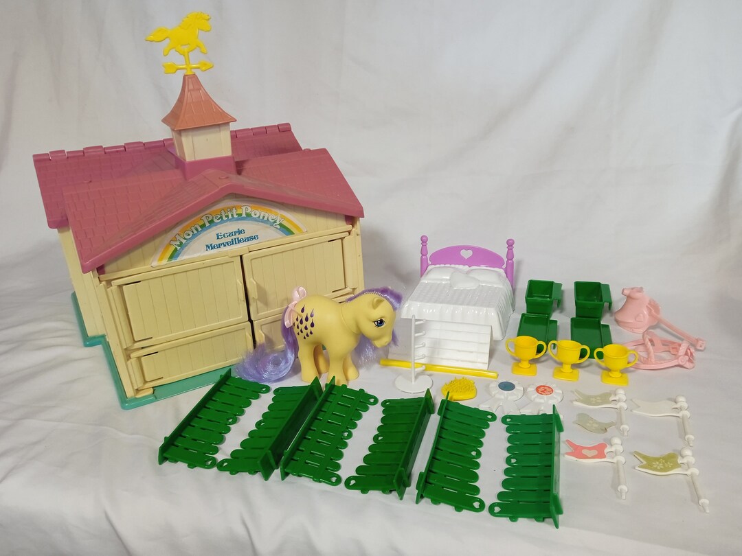 My Little Pony Vintage G1 Show Stable Playset With Pony Lemondrop ...