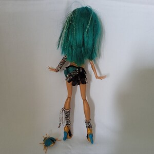 Monster High - Nefera De Nile With Pet Scarab Beetle Azura - Mattel ...