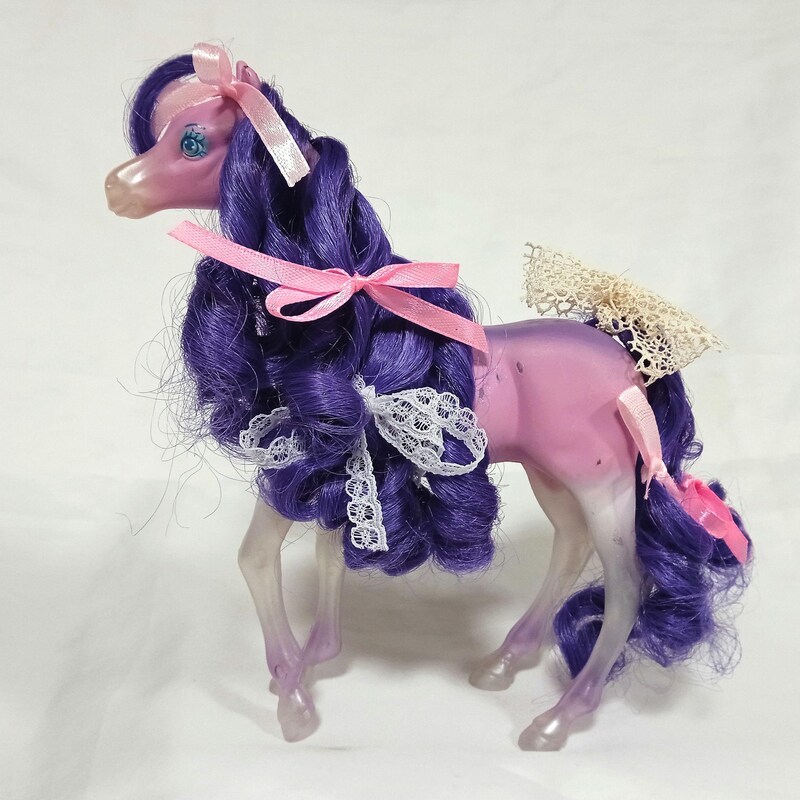 Filly - Etsy