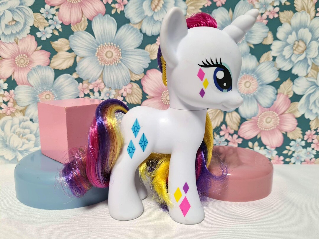 My Little Pony G4 Friendship is Magic "styling Rarity" MLP FIM Retro ...