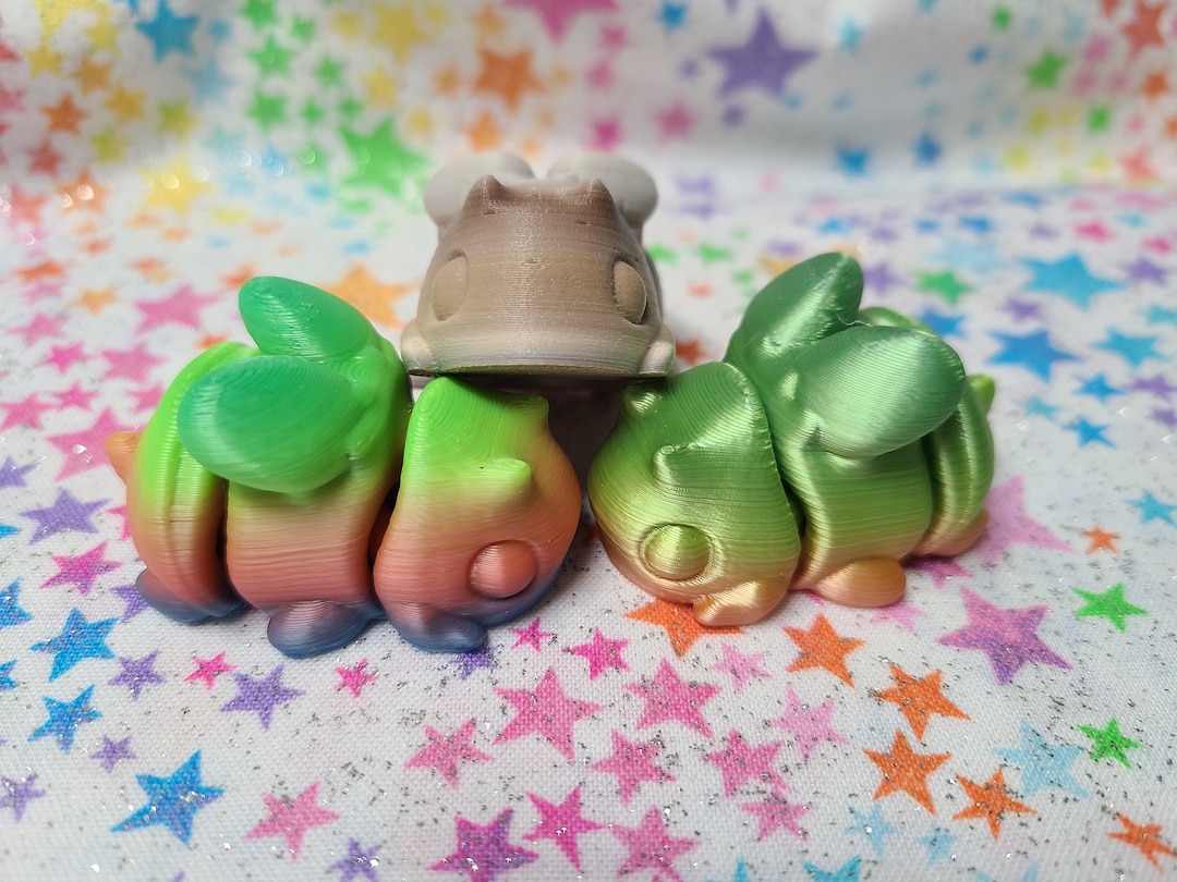 Bee Gachapon (layers in Green) - Etsy