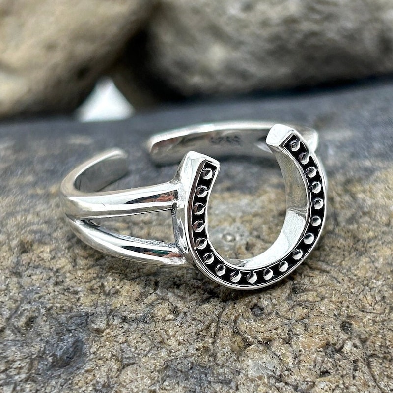 Horse Shoe Ring - Etsy