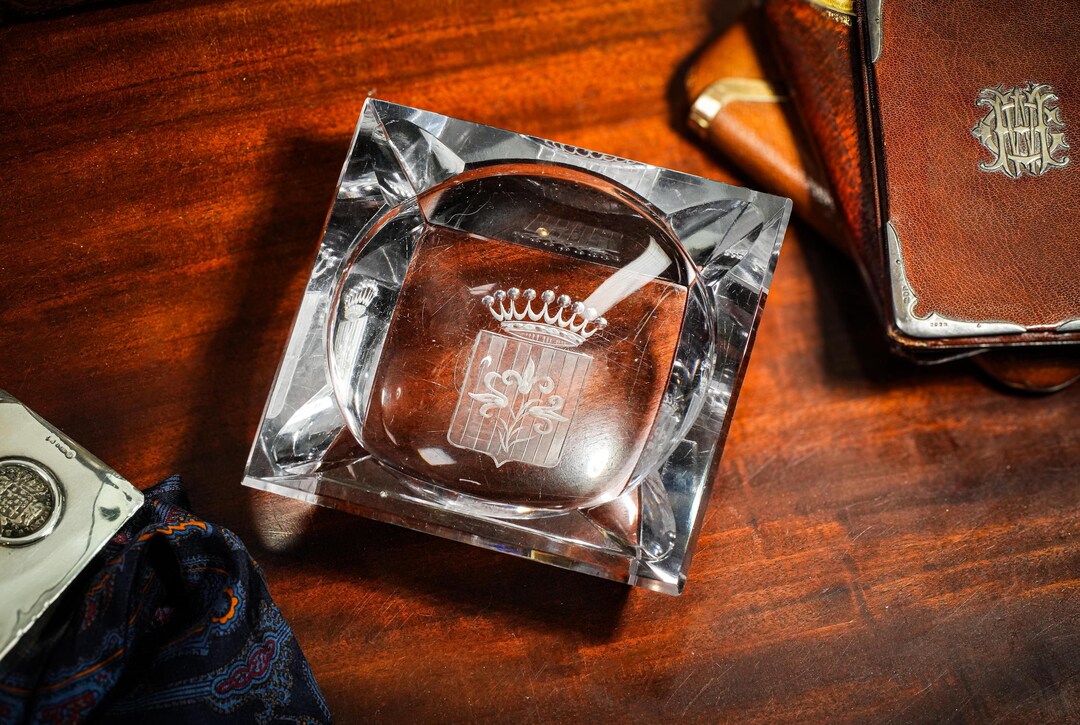 Amazing Antique Crystal Crown Coronet Count Armorial Coat of Arms Ash ...