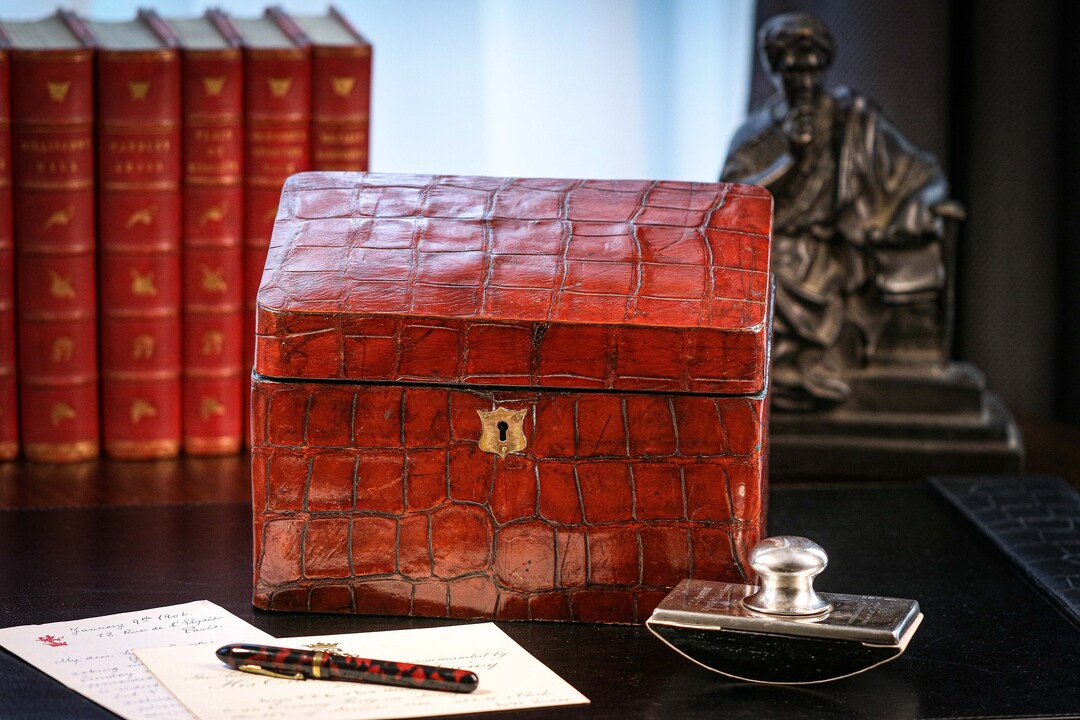 Exceptional Quality Antique Leather Victorian Desk Letter Box Home ...