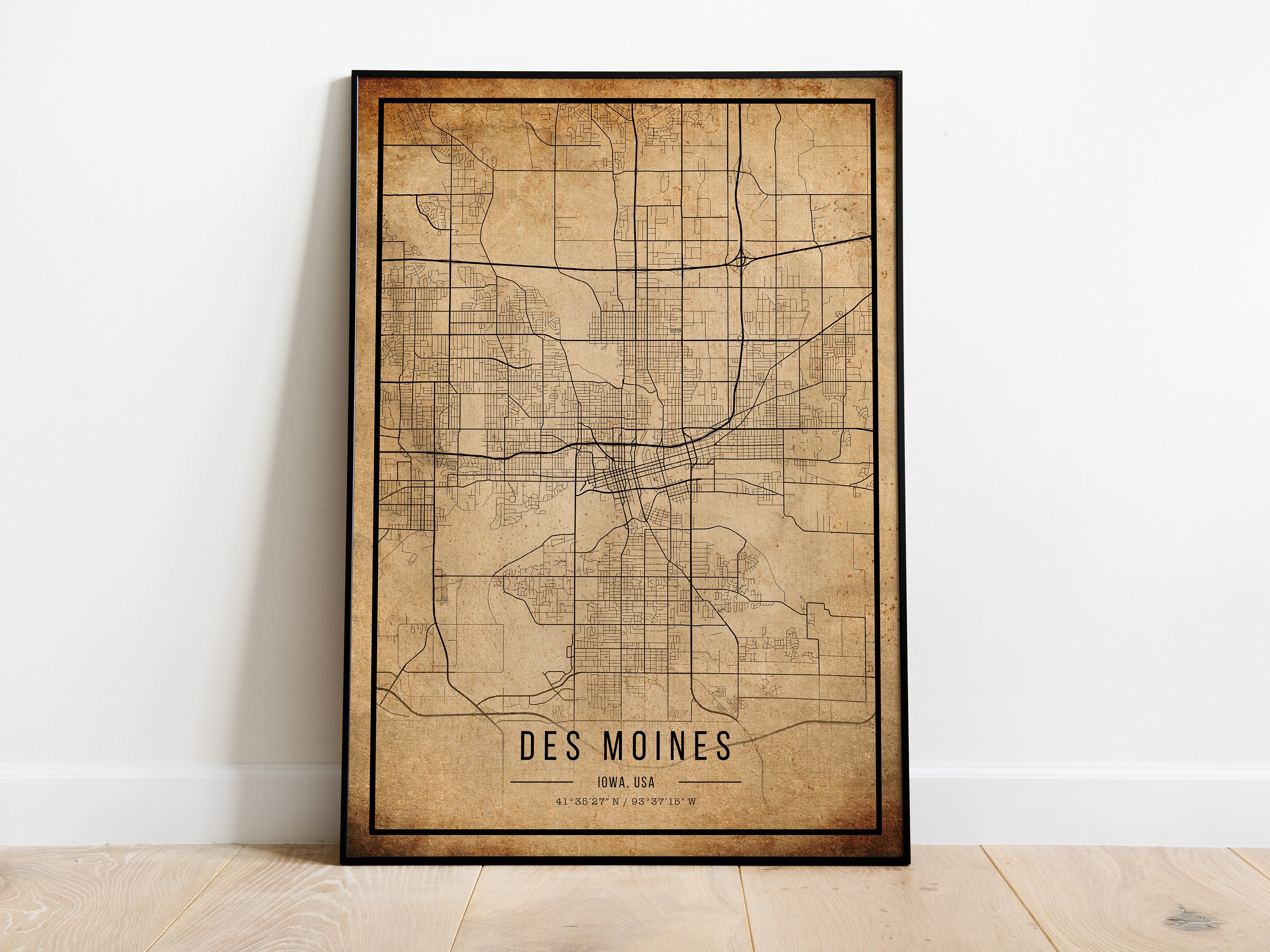 Des Moines Vintage Map Poster Des Moines Old Map Grunge Des | Etsy