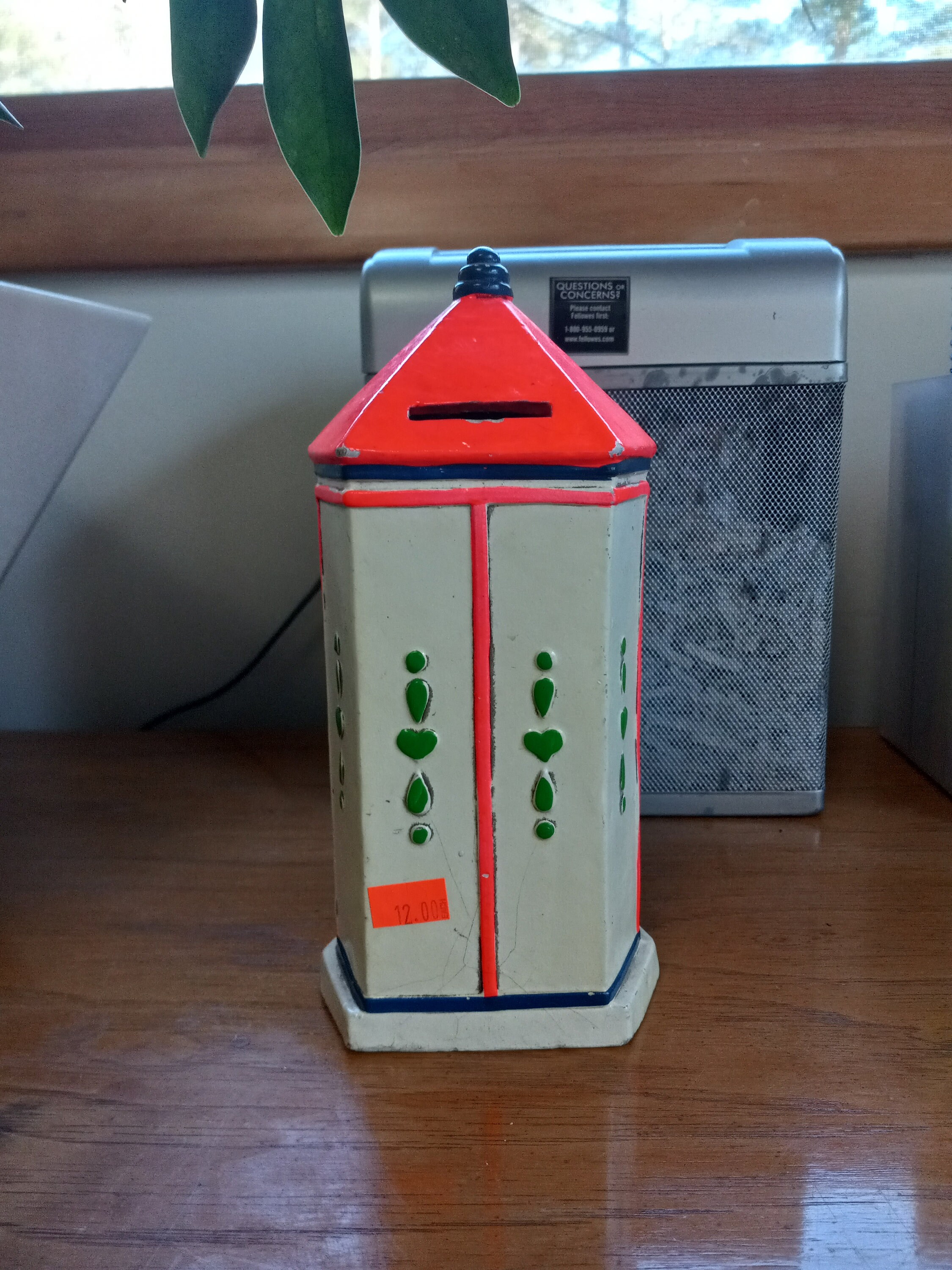 This is Made by Earl Bernard Late 1960s Vintage Denmark Guard Money ...