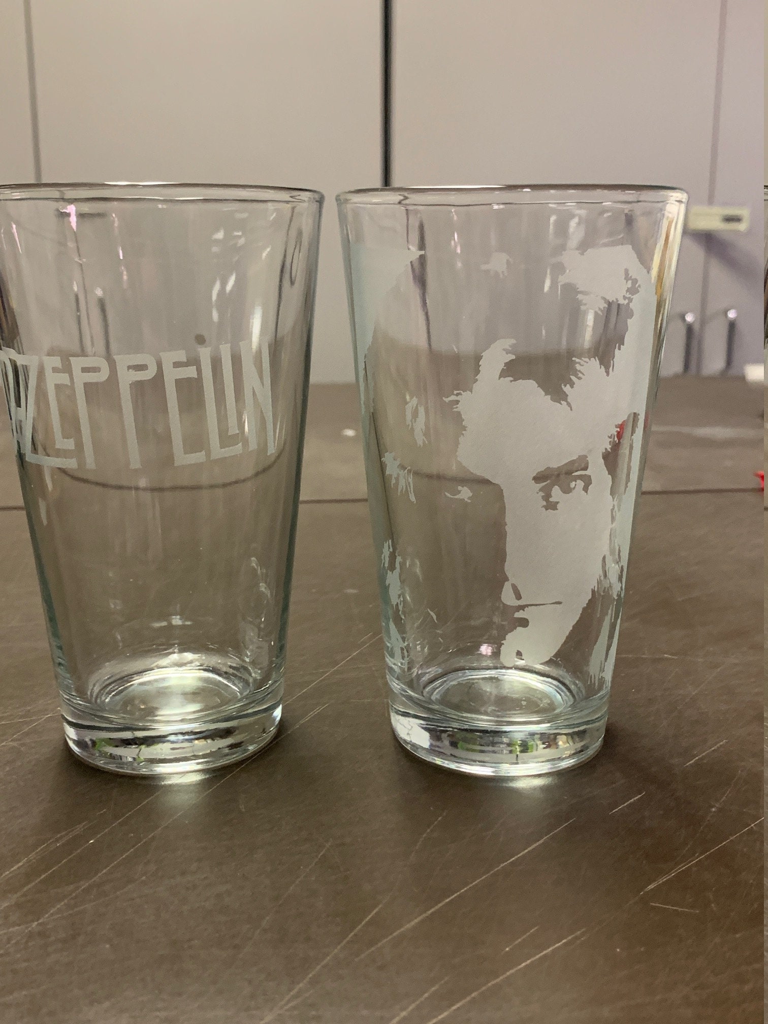 Set of 2 etched pint beer glasses. led zeppelin Robert Plant | Etsy