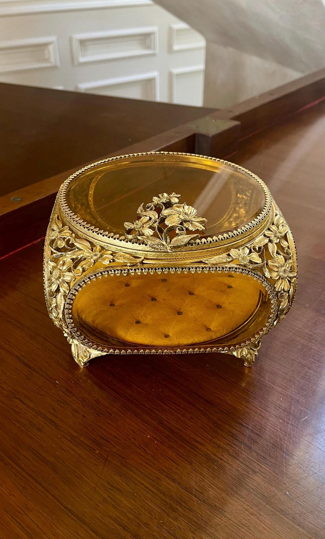 Matson Brass Filigree Dogwood Amber Beveled Glass Jewelry Box; Vintage ...