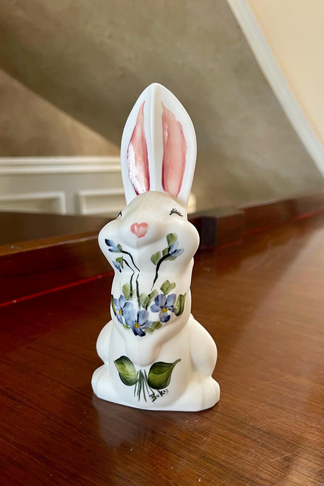 Mosser Glass Hand Painted Thumper Bunny Rabbit Figurine Paperweight ...