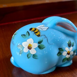 Mosser Glass Hand Painted Bumble Bee Bunny Rabbit Figurine Paperweight ...