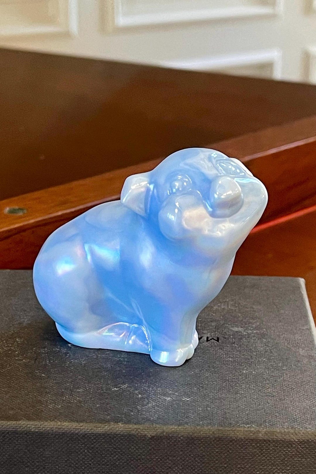 Rare Fenton True Blue Iridescent Glass Pig Made in 1986; Fenton Glass ...