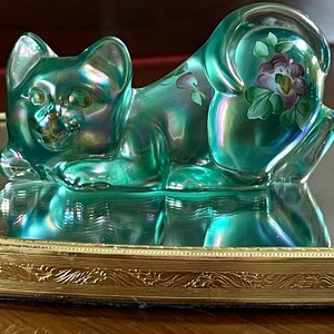 Fenton Crouching Kitten Figurine Paperweight Vintage Fenton - Etsy