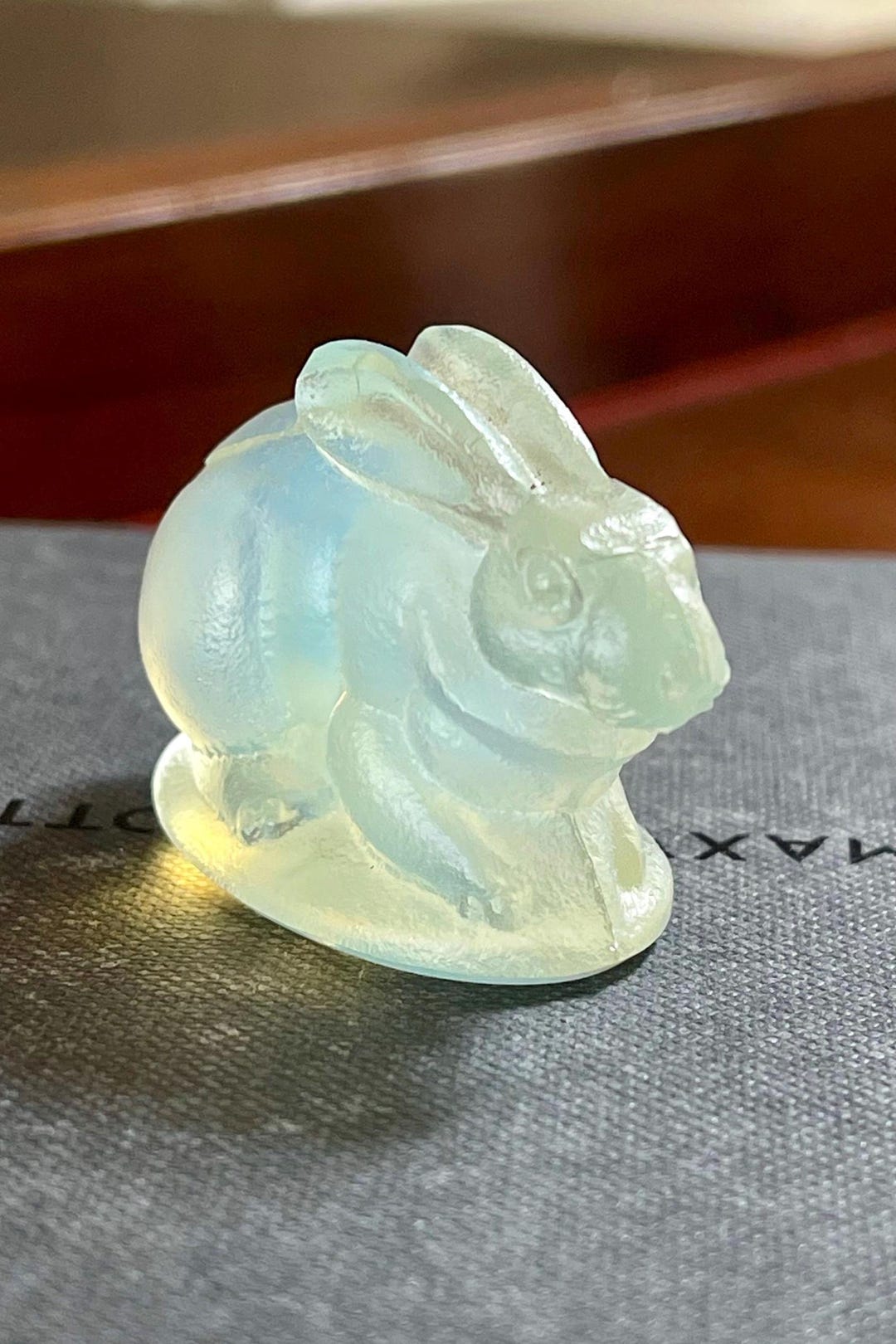 Sabino Art Glass France Opalescent 1 3/4” Rabbit - Etsy