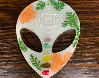 Alien Pendant Necklace Alien Head Wooden Alien Necklace - Etsy