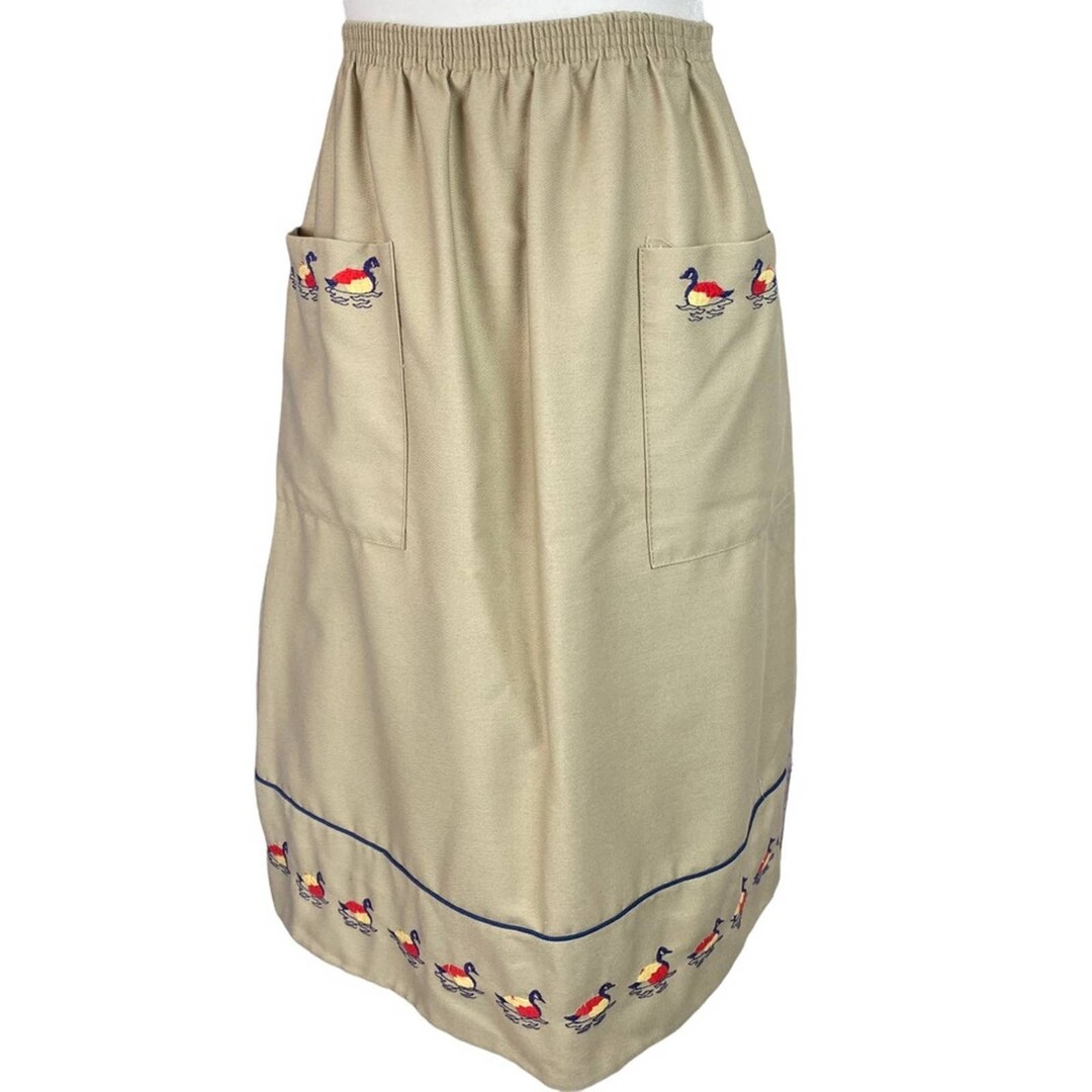 Vintage Duck Embroidered Pull on Cotton Blend Midi Skirt. Tan Navy ...