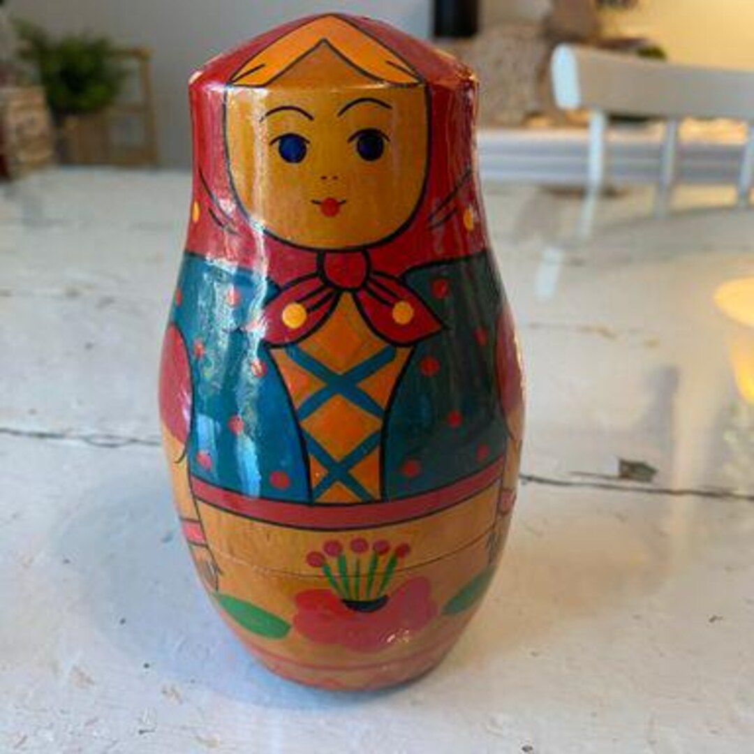 Vintage Russian Matryoshka Nesting Dolls Babushka Girl Hand Painted ...