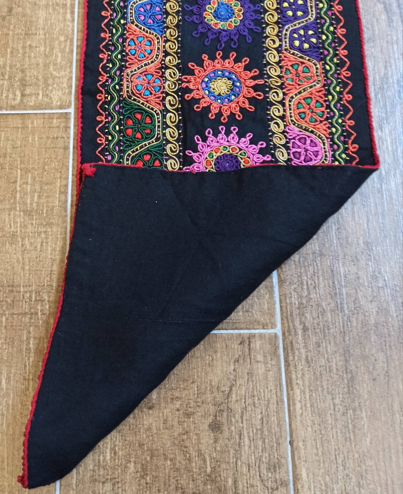Antique Textile, Textile, Embroidery, Decorative Textile, Handwork ...