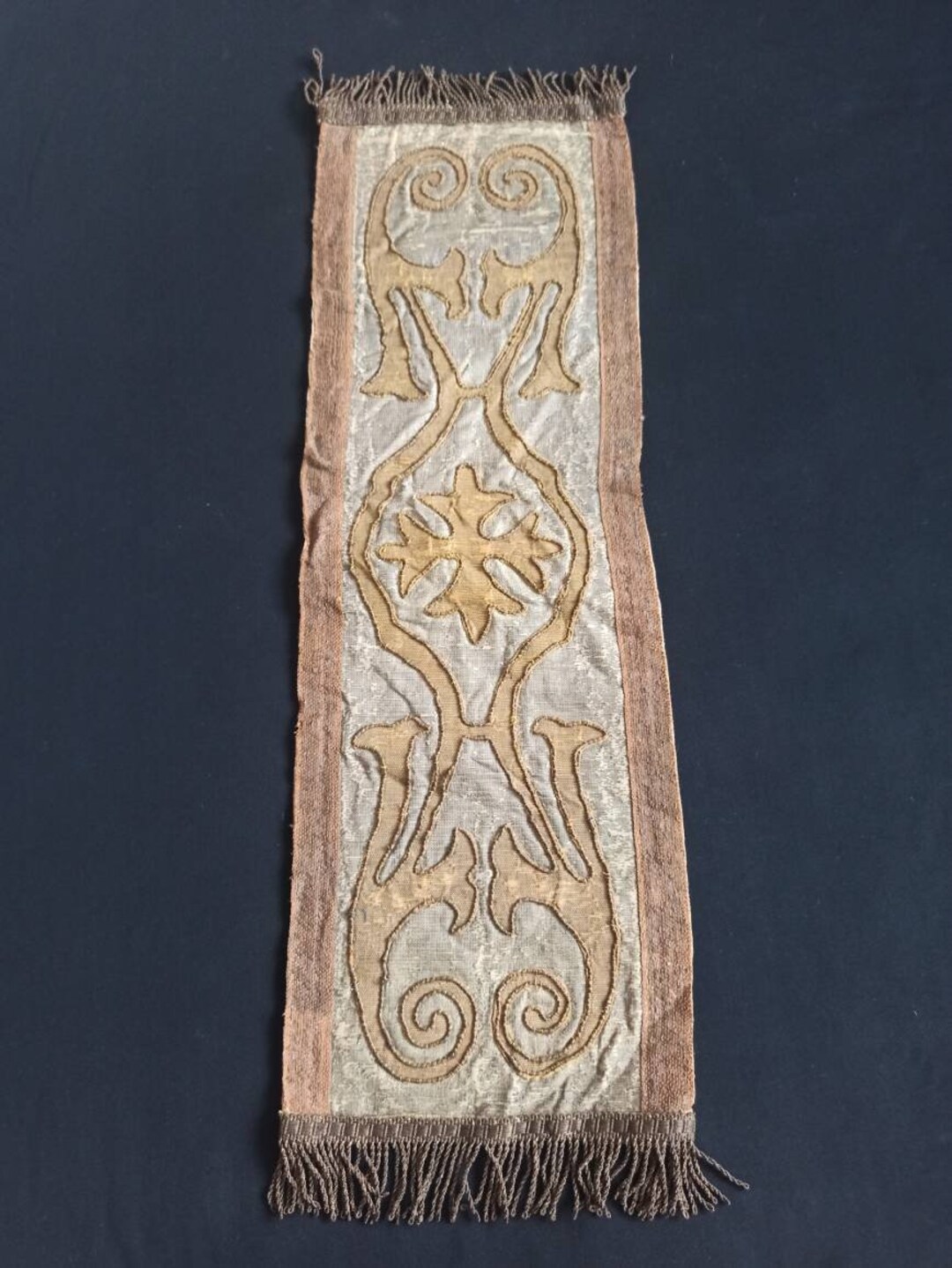 Antique Textile, Embroidery, Antique Embroidery, Collectibles Textile ...