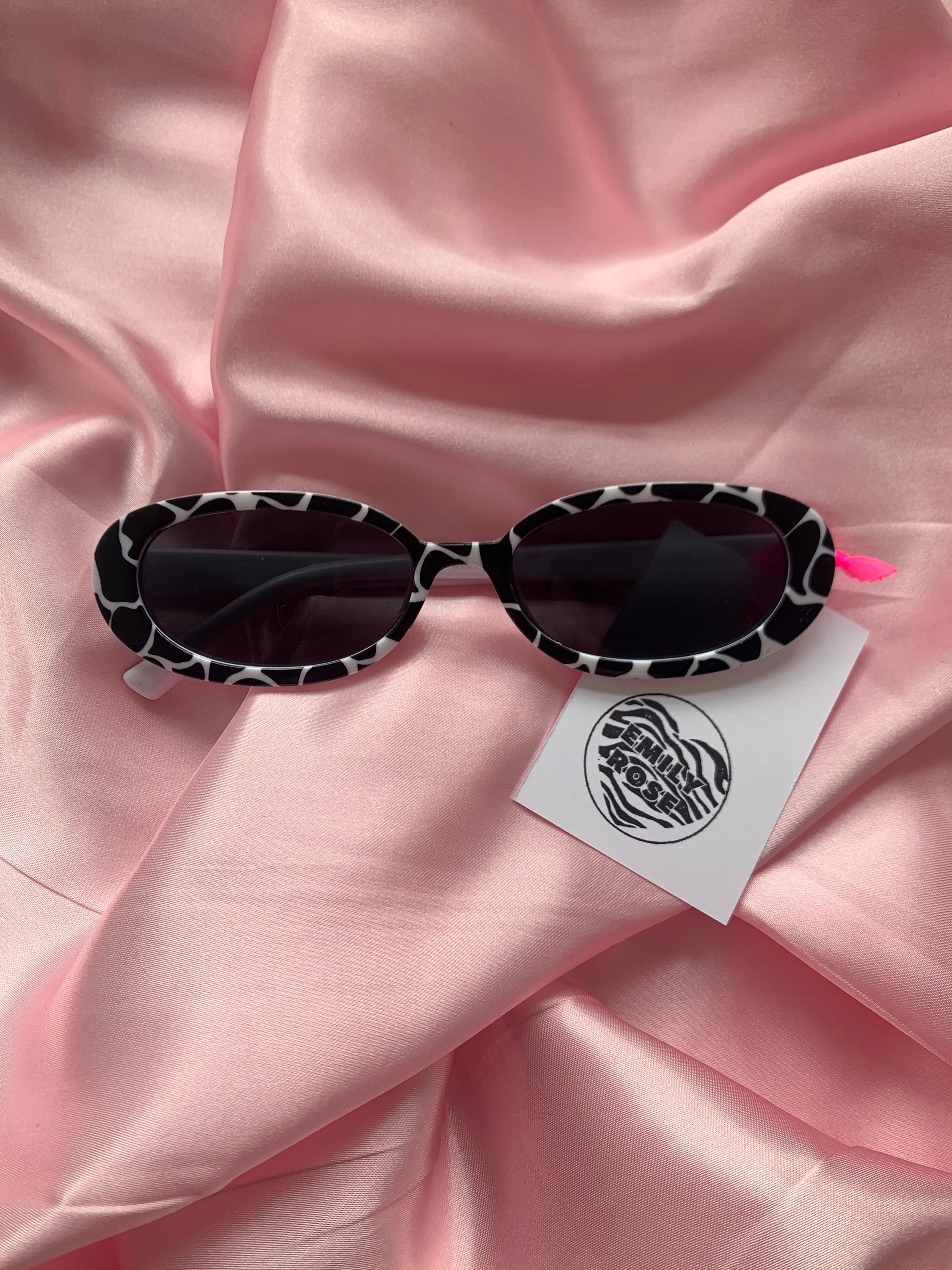 Gafas de sol retro ovaladas / festival y2k 90s 00s Rave Cow | Etsy