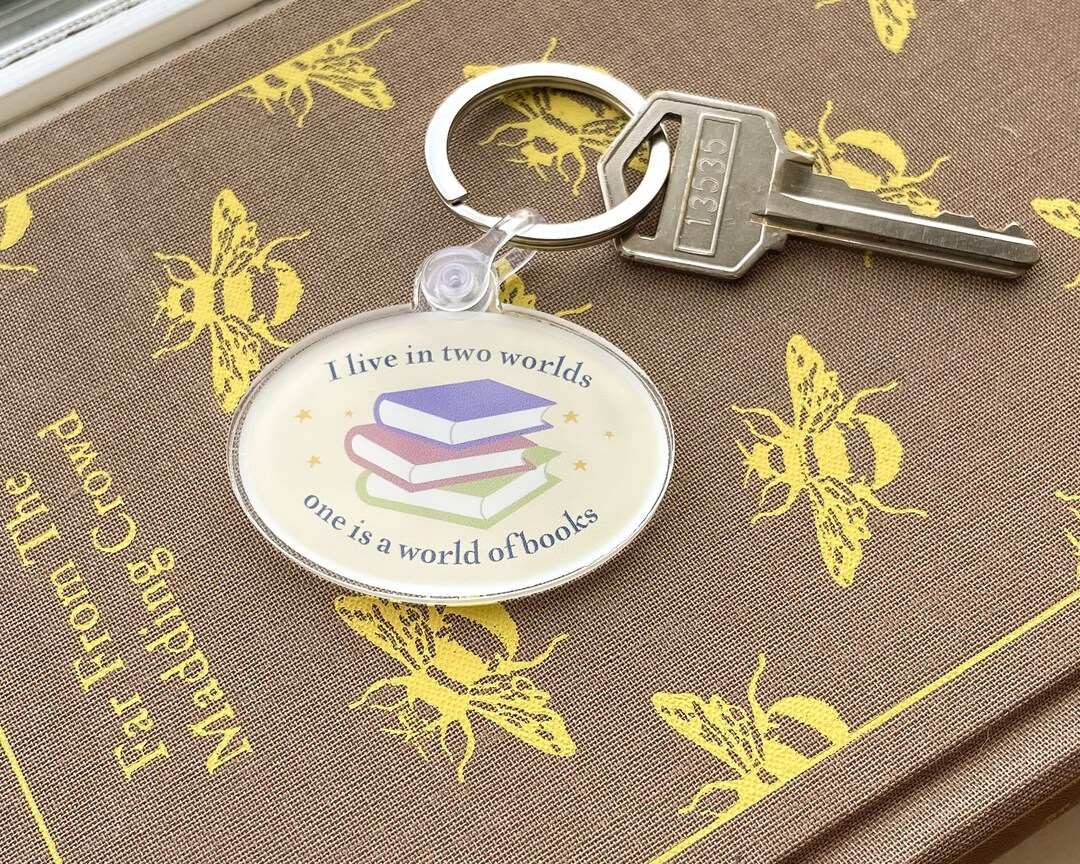 Gilmore Girls Keychain "i Live in Two Worlds, One is a World of Books ...
