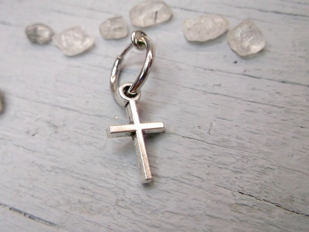 One Clip-on Cross Earring, Silver Cross for Men, Cross in Chain, Unisex ...