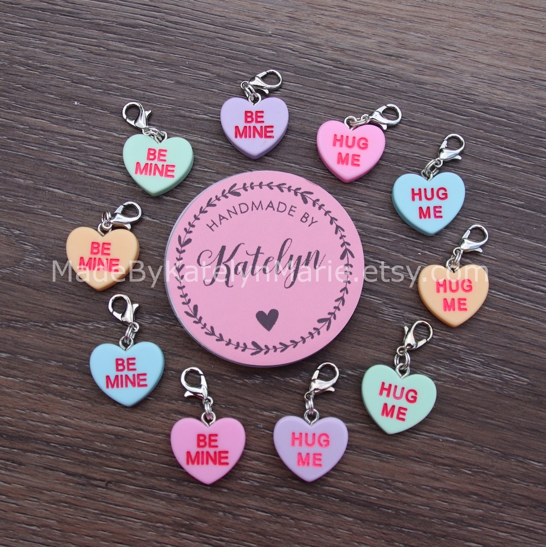 Valentines Day Conversion Hearts Be Mine Hug Me Badge Reel Charm ...