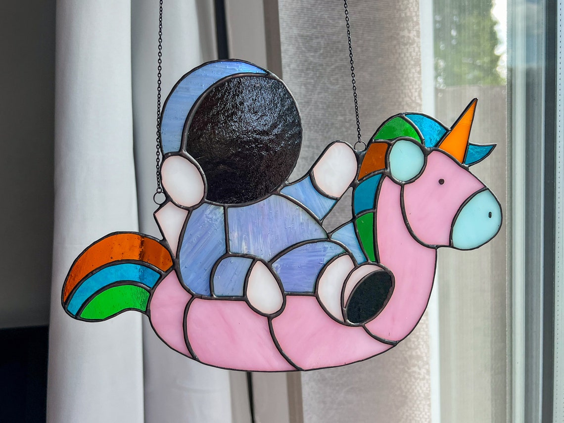 Spaceman Pattern Stained Glass Galaxy Astronaut Window Panel Suncatcher ...