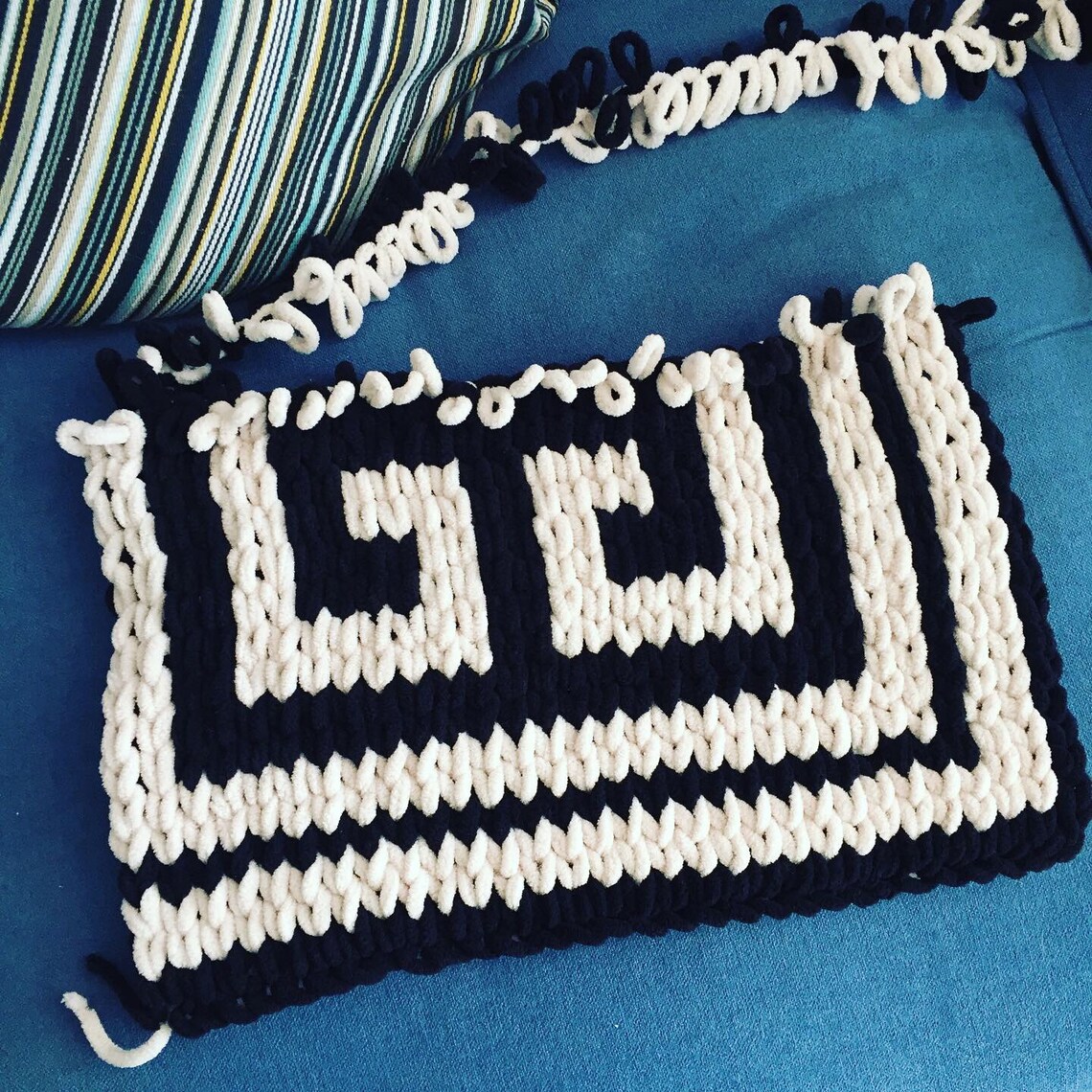 PATTERN: Greek Key Blanket - Loop Yarn Finger Knitting (PDF Download ...