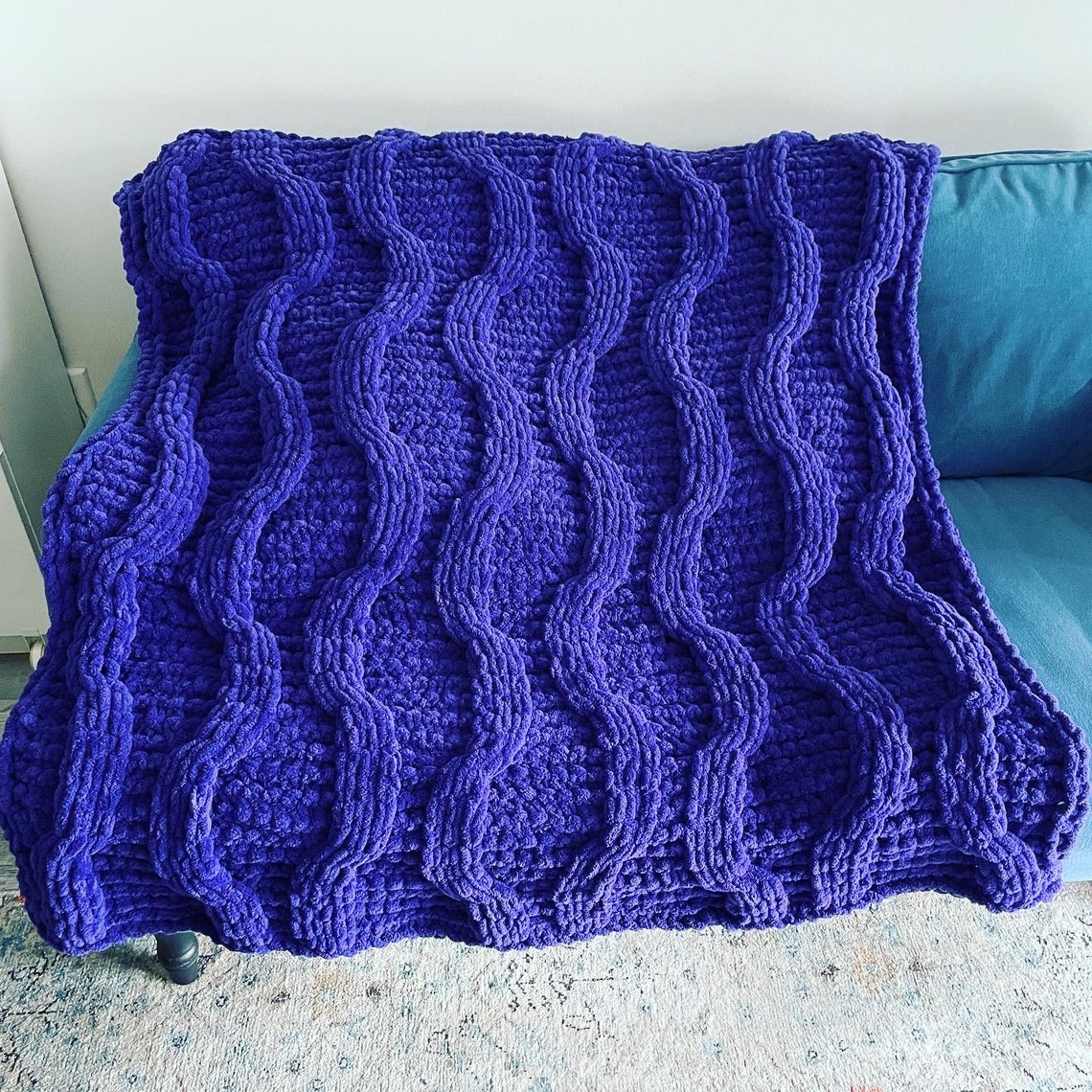 PATTERN: Squishy Squiggle Blanket - Loop Yarn Finger Knitting (PDF ...