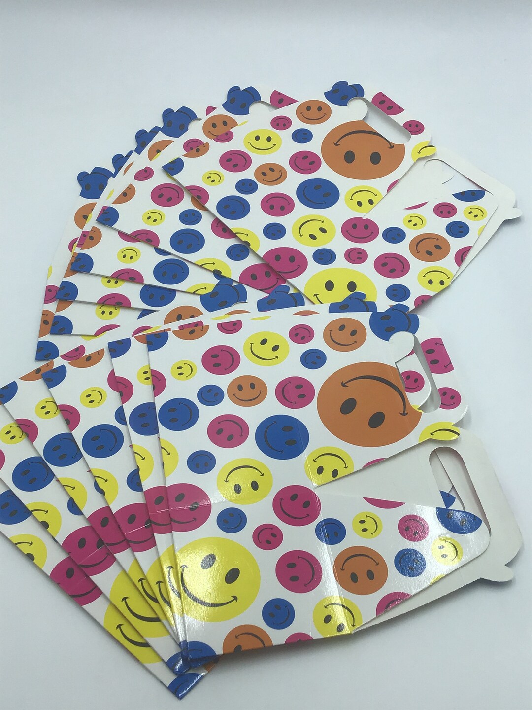 12 Smiley Face Boxes , Favor Boxes, Candy Boxes , Smiley Faces , Happy ...