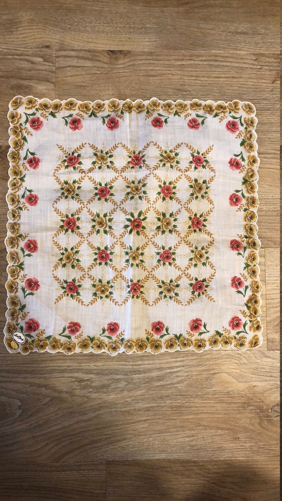 beautiful 1950s handkerchief - Gem