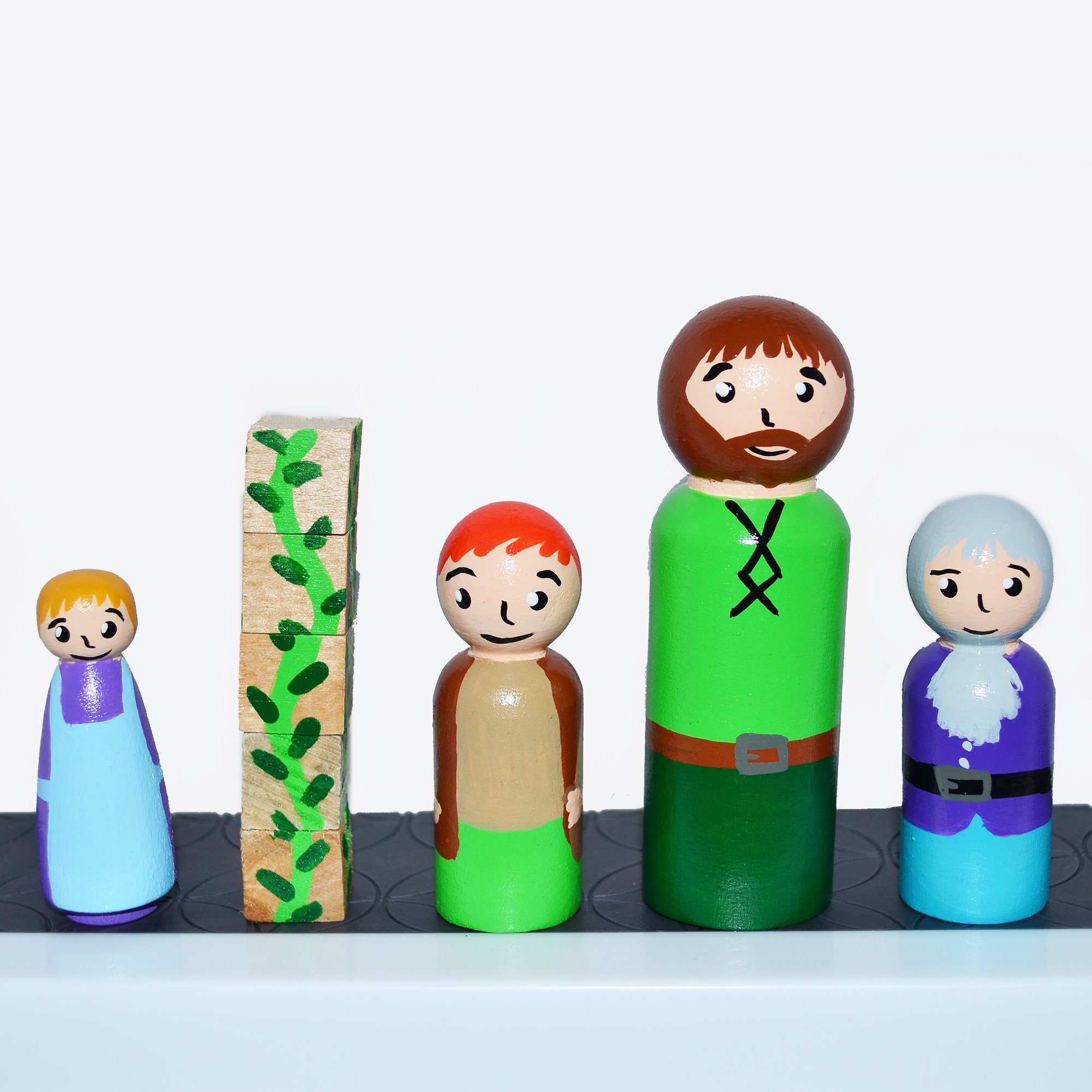 Jack & the Beanstalk Peg Dolls' Wooden Peg Doll Toys Dollhouse Peg ...