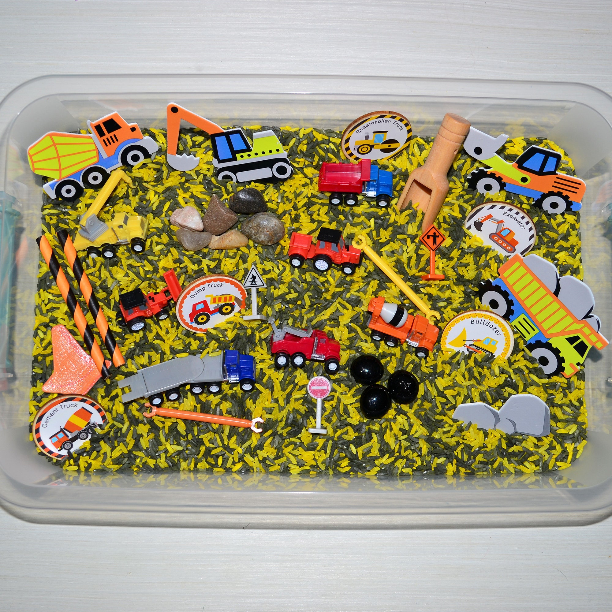 Construction Sensory Bin, Sensory Rice, Sensory Bin, Sensory Kit ...