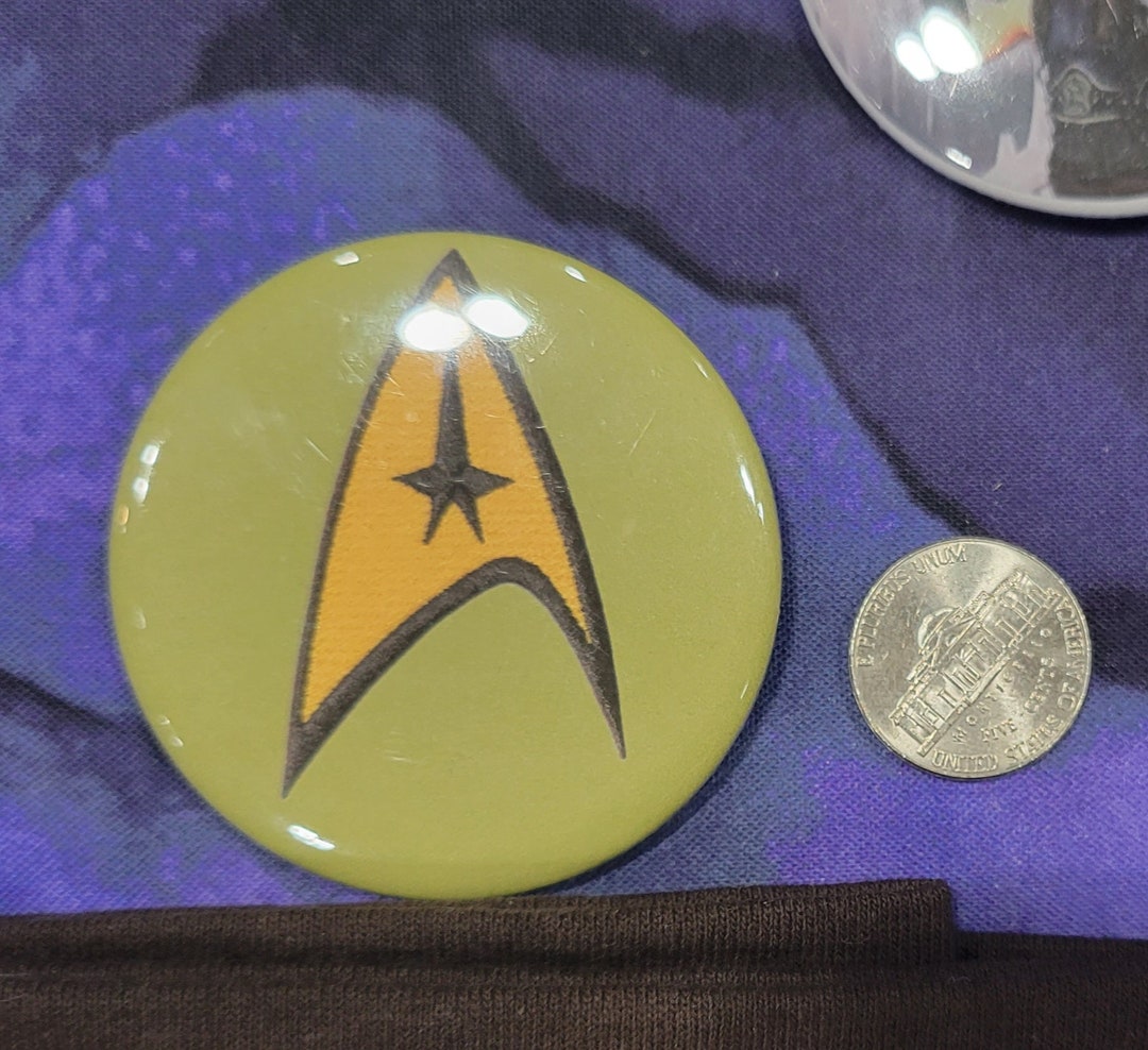 Star Trek Cosplay Metal Pin Back Buttons ( Pair of 2 ) OG Retro Scifi ...