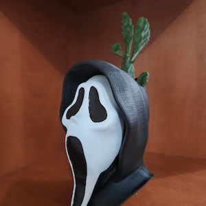 Scream Ghostface Planter Pot, Pencil Holder, Scary Movie Halloween ...