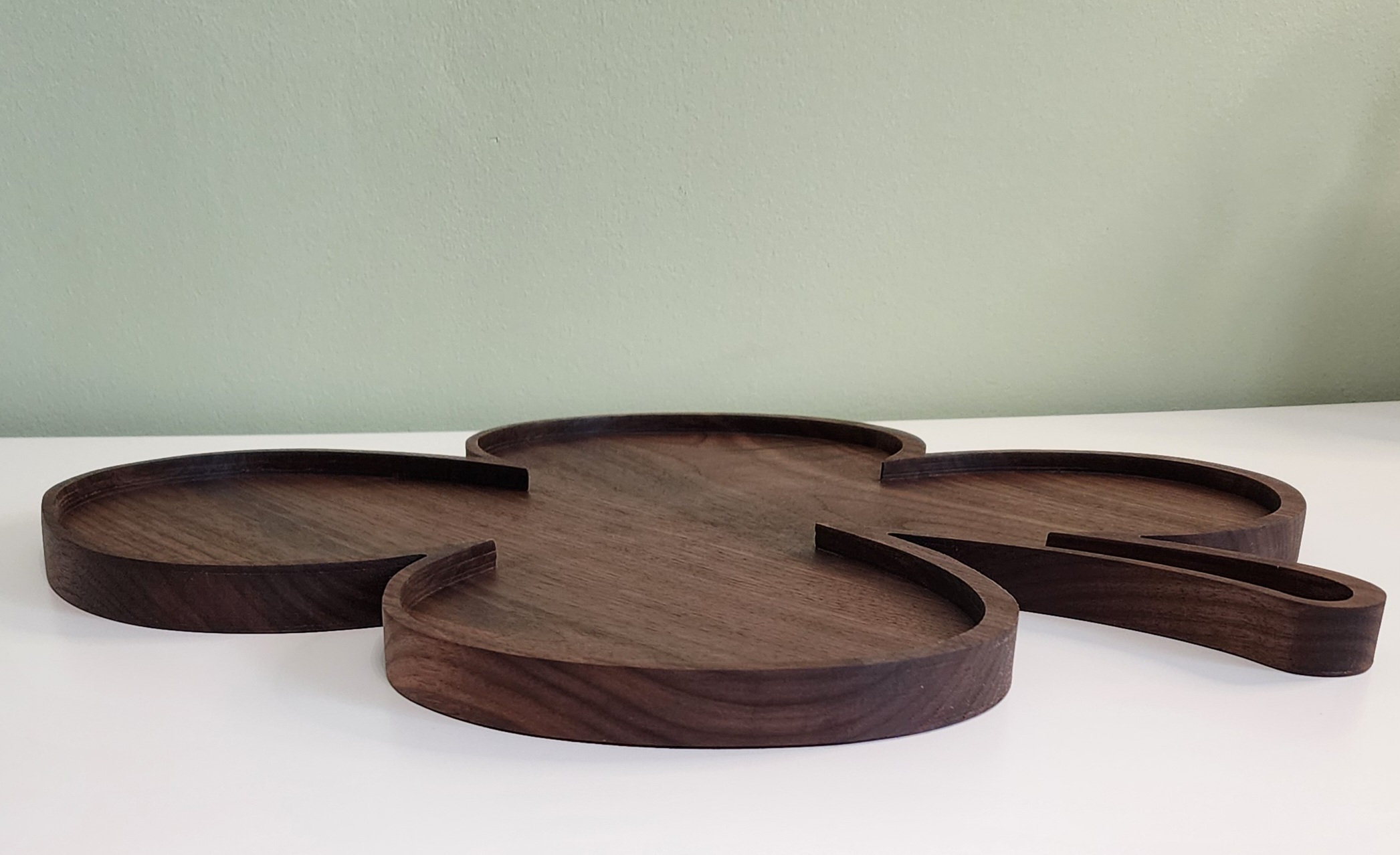 Shamrock Charcuterie Board, Walnut Cutting Board, St Patrick's Day ...