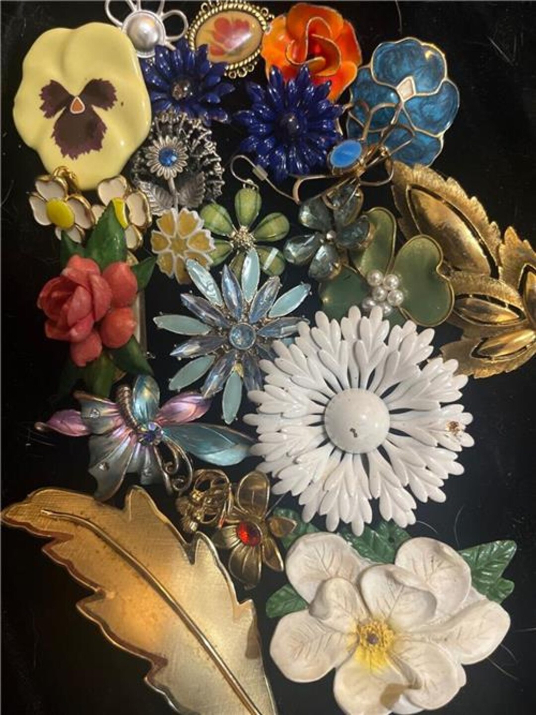 FREE SHIP Vintage Metal Flower Pins 2 Pair 10 Single Earrings 10 Pins ...