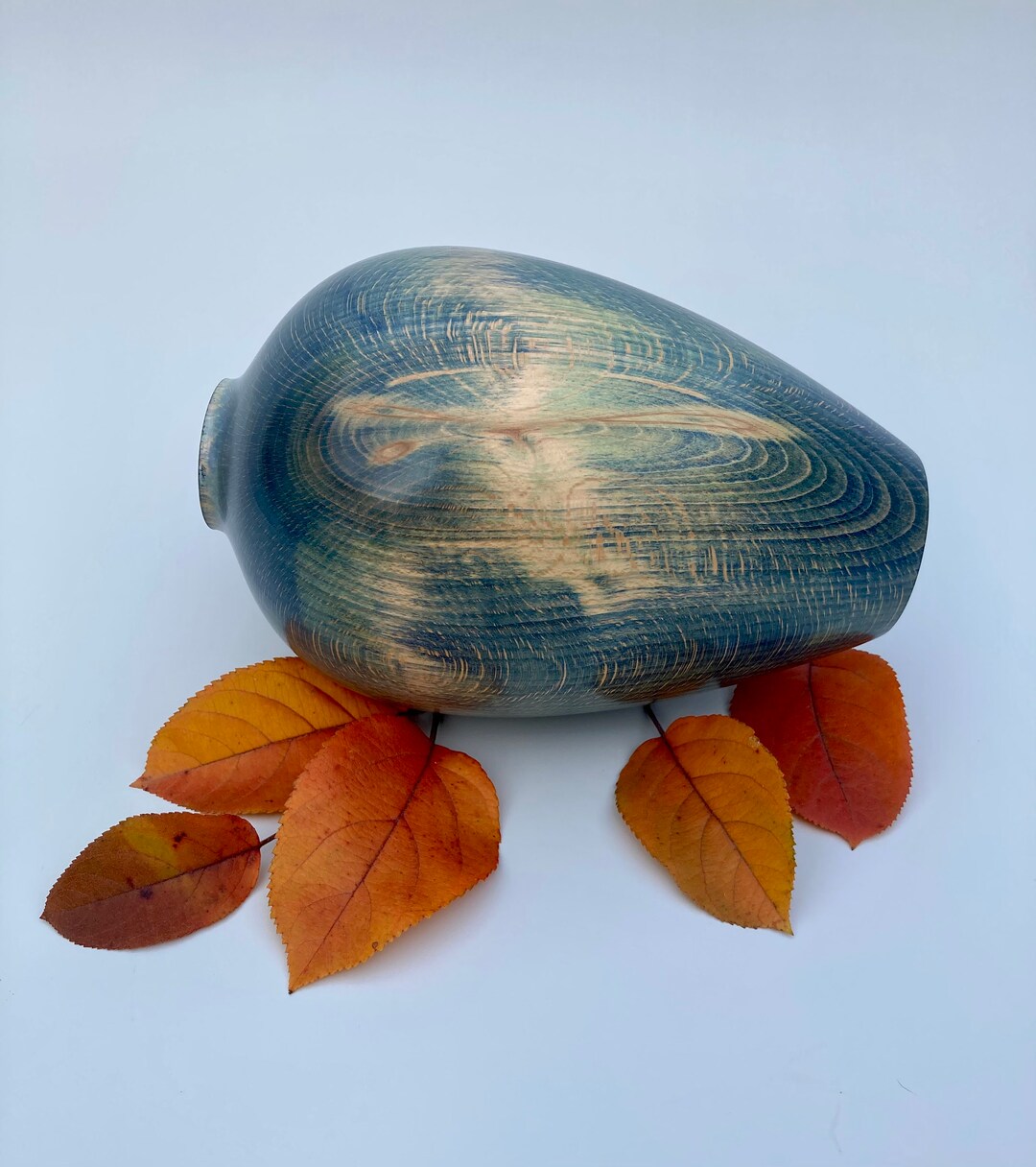 Gedrechselte Vase, Holzkunst, Vase aus Holz, Kunst aus Holz, besonderes ...
