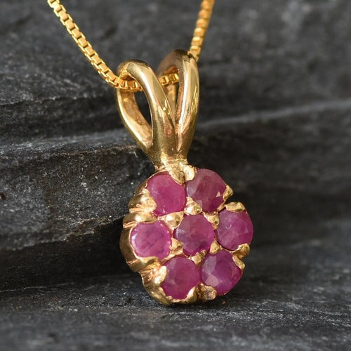 Gold Ruby Pendant Natural Ruby Red Flower Pendant Daisy - Etsy
