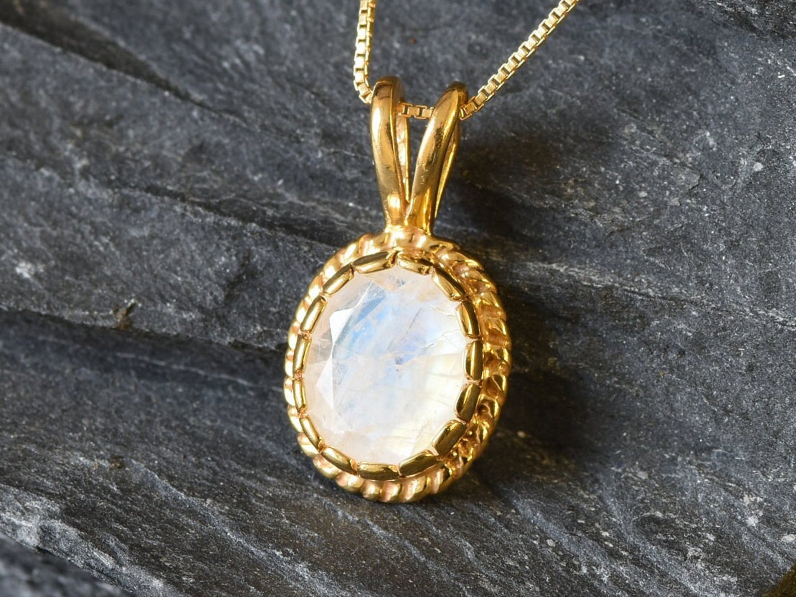 Gold Moonstone Pendant Antique Pendant Rainbow Moonstone - Etsy